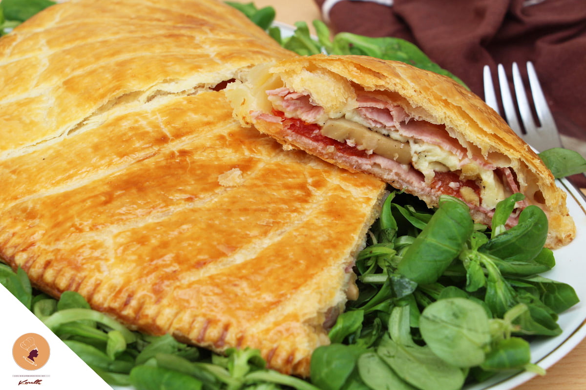 Feuilleté gourmand au jambon, fromage, tomates et champignons!