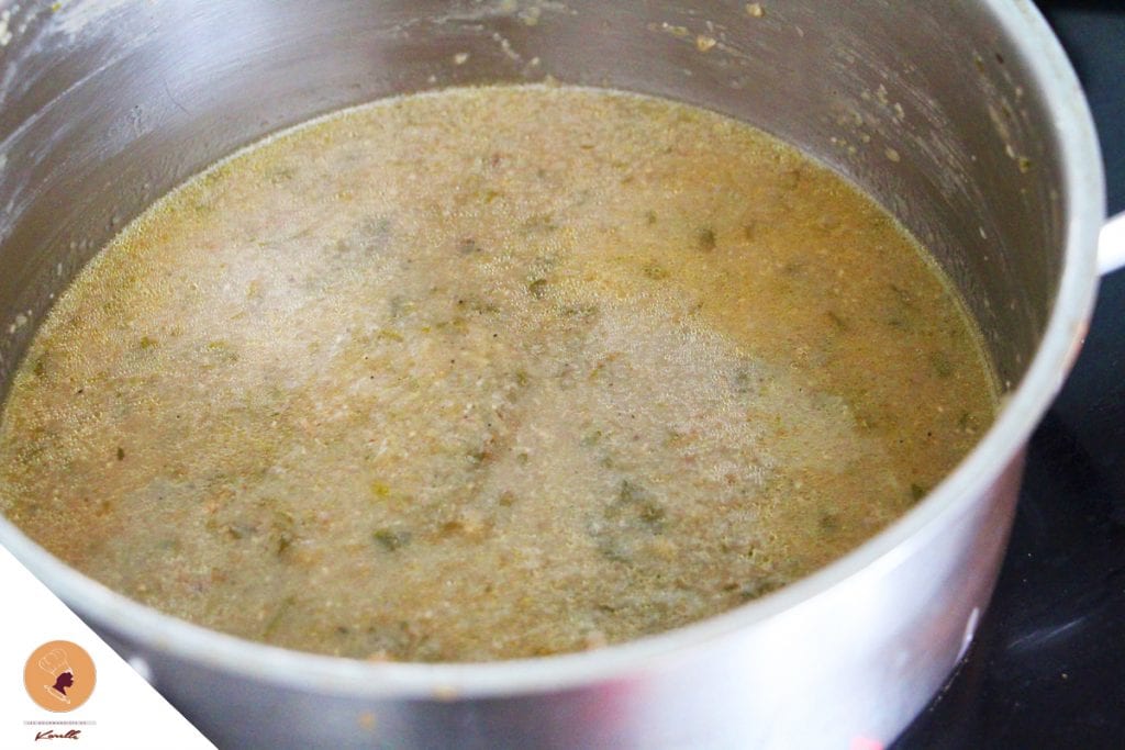 Piron béninois et son jarret de porc