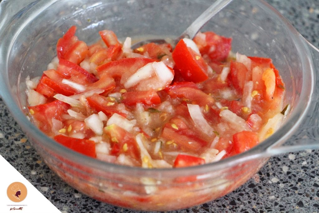 Piron béninois et son jarret de porc