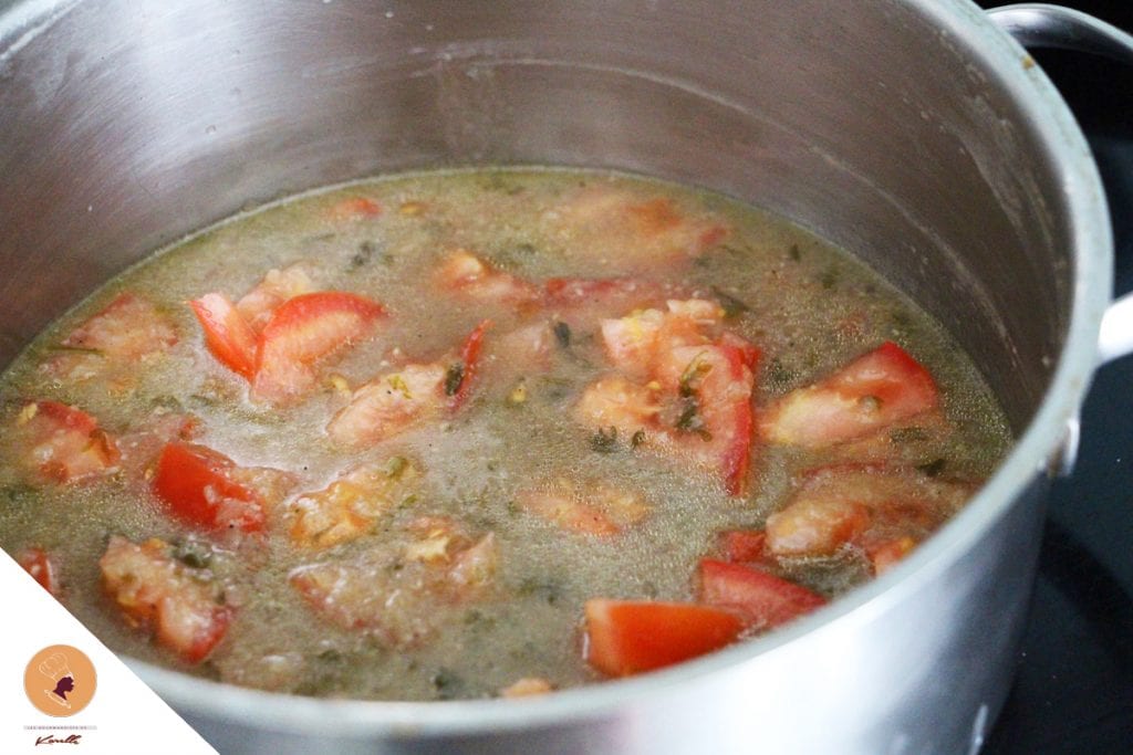 Piron béninois et son jarret de porc